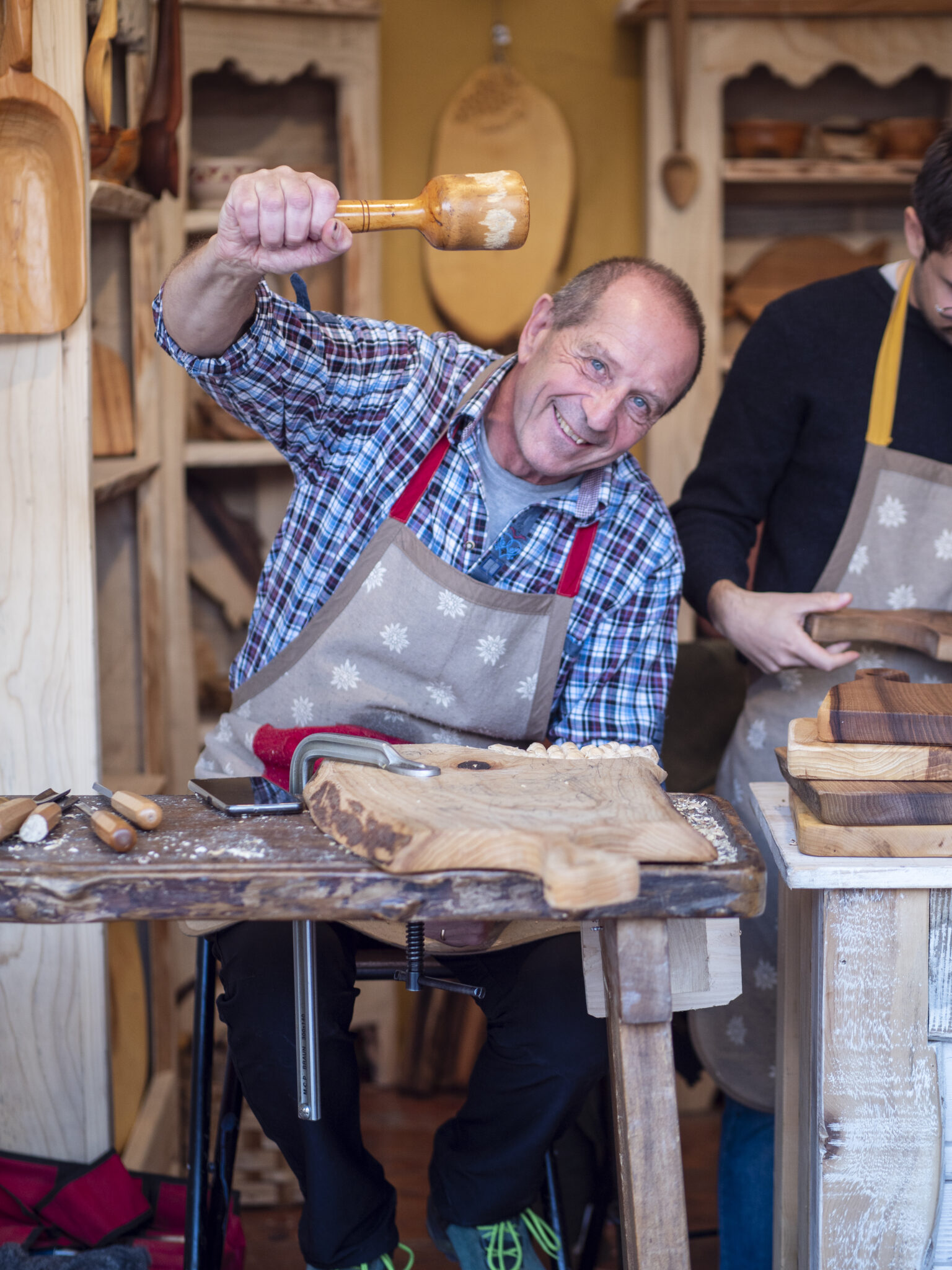 Guide to visit the Alba Truffle Festival in 2023 - Livguine